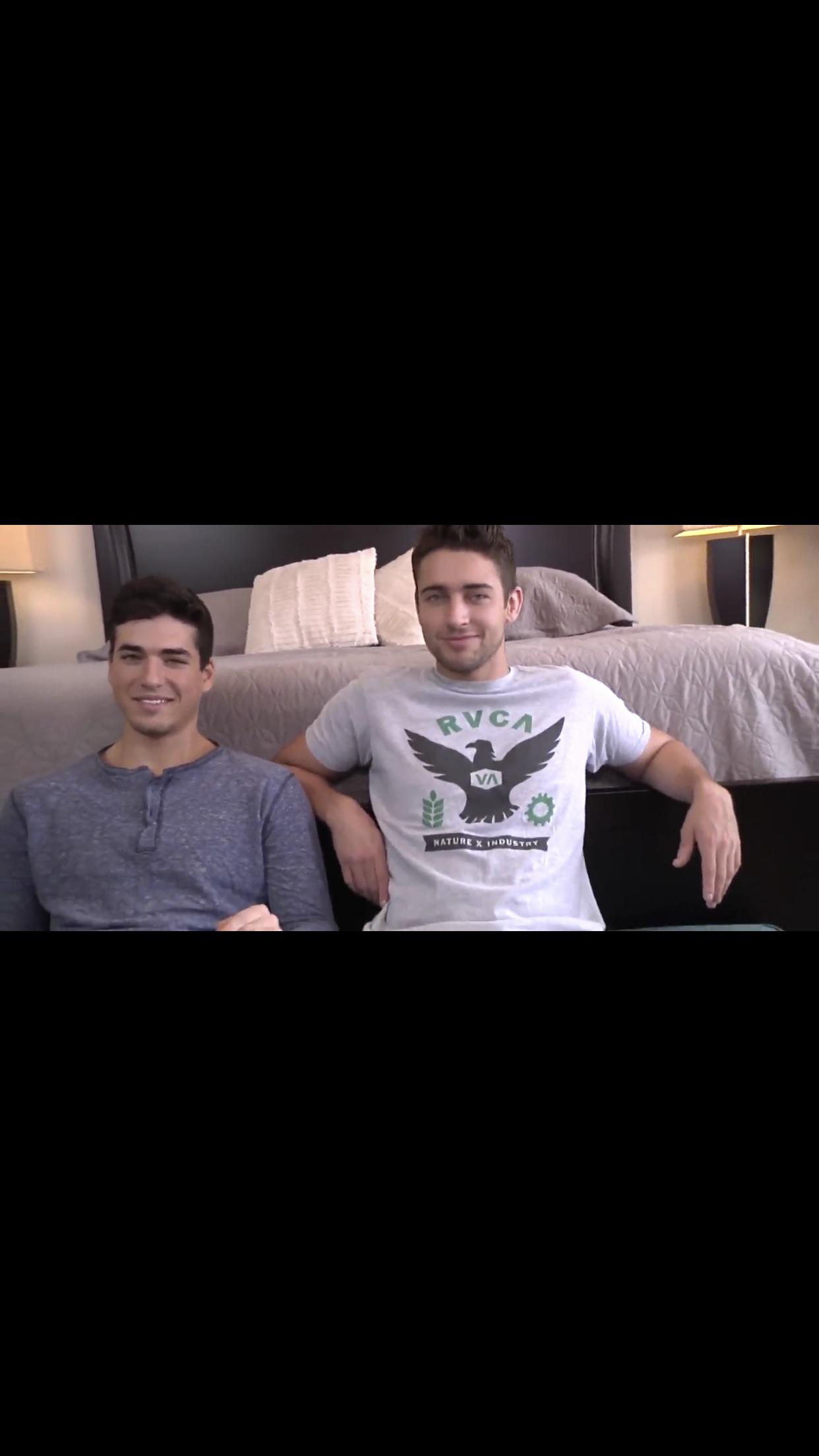 Anyone know hottie on the left?? | Scrolller