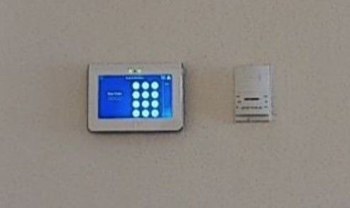 Anyone know what this smart panel is? | Scrolller