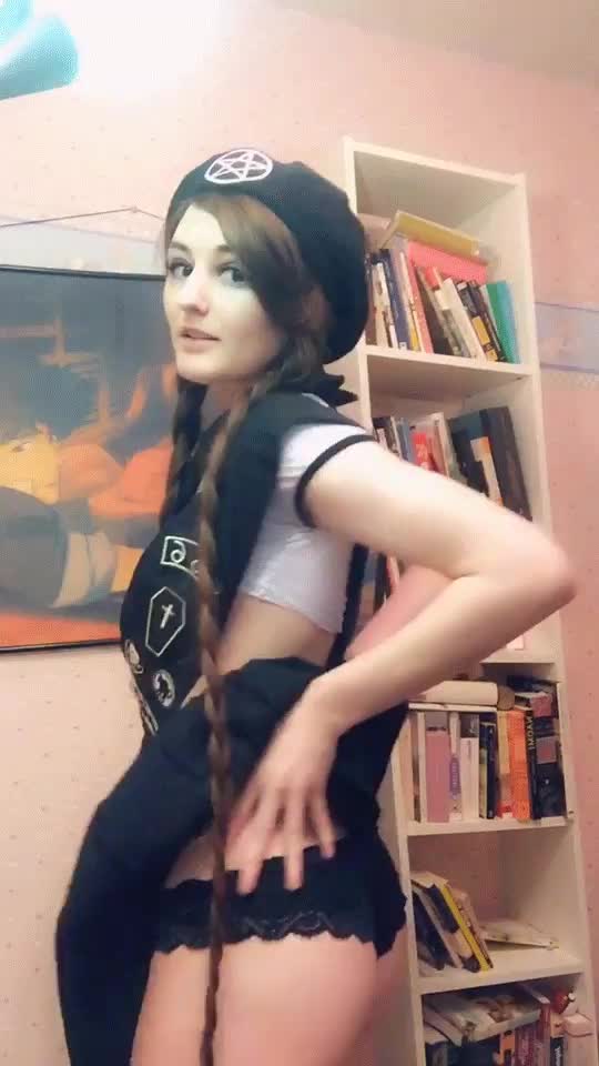 Anyone want my cookies? | Scrolller