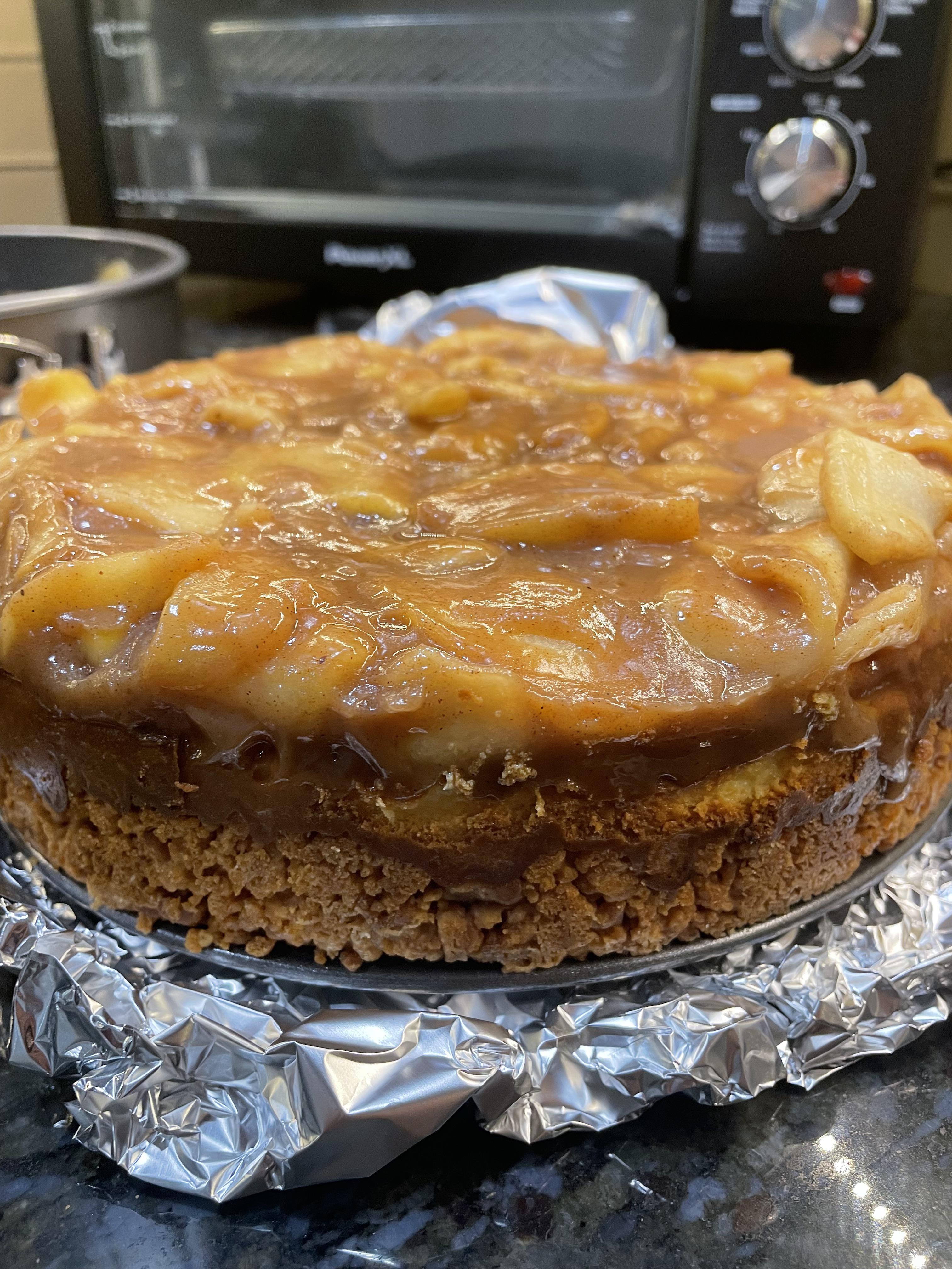 Apple Pie Cheesecake with a Maple Leaf Cookie Crust | Scrolller