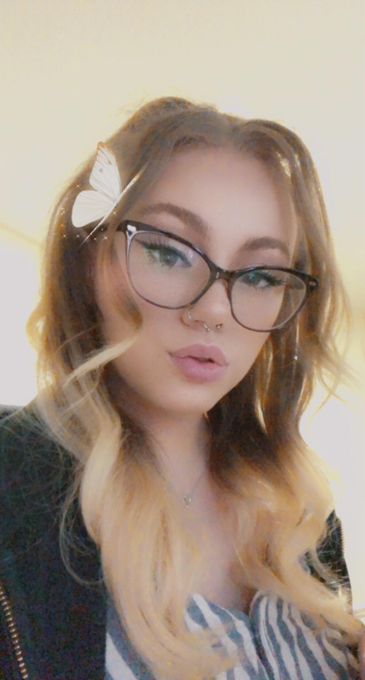 Imagine getting to worship me | Scrolller