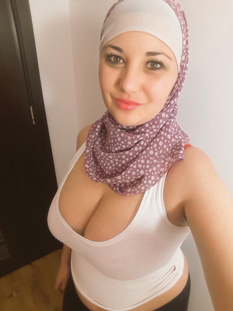 Arab cuck looking for the same_ kik_ kha1kh | Scrolller
