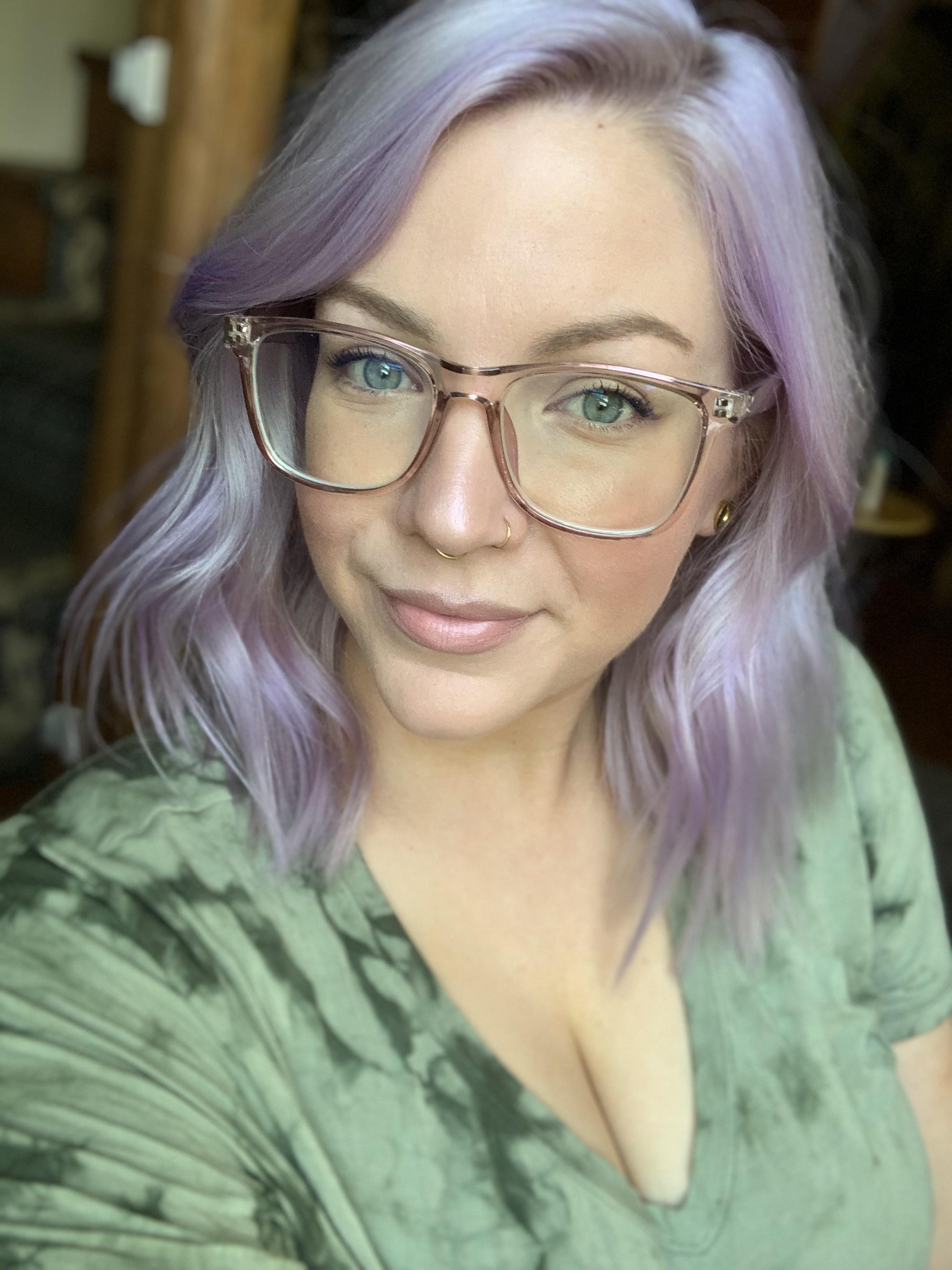 Arctic Fox “Girl’s Night” 💕 | Scrolller