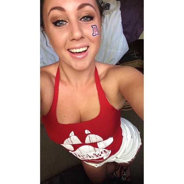 Arizona Slut | Scrolller