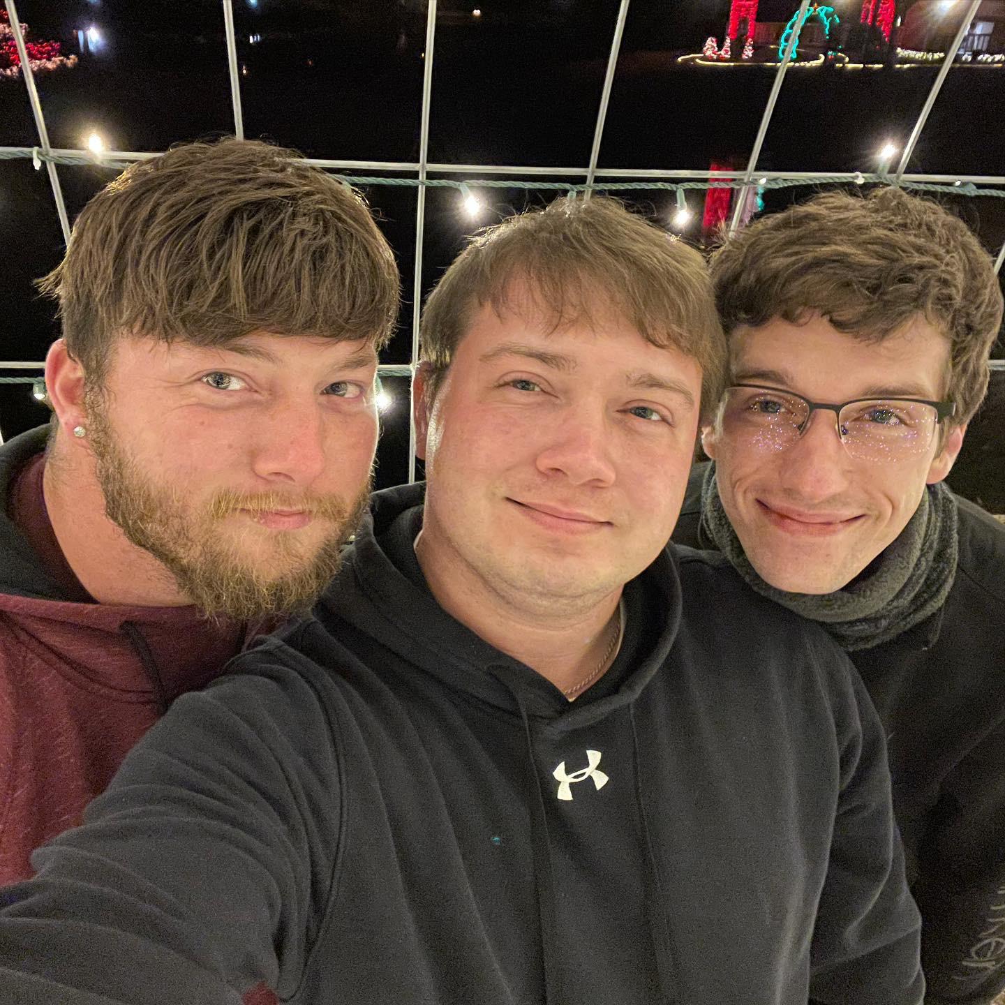 Arkansas guys hit us up | Scrolller