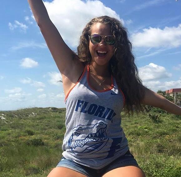 Armpit pose! | Scrolller