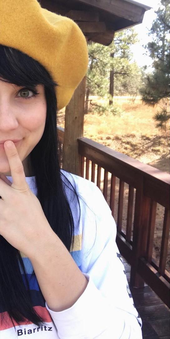 Arryn Zech - 🙈 | Scrolller