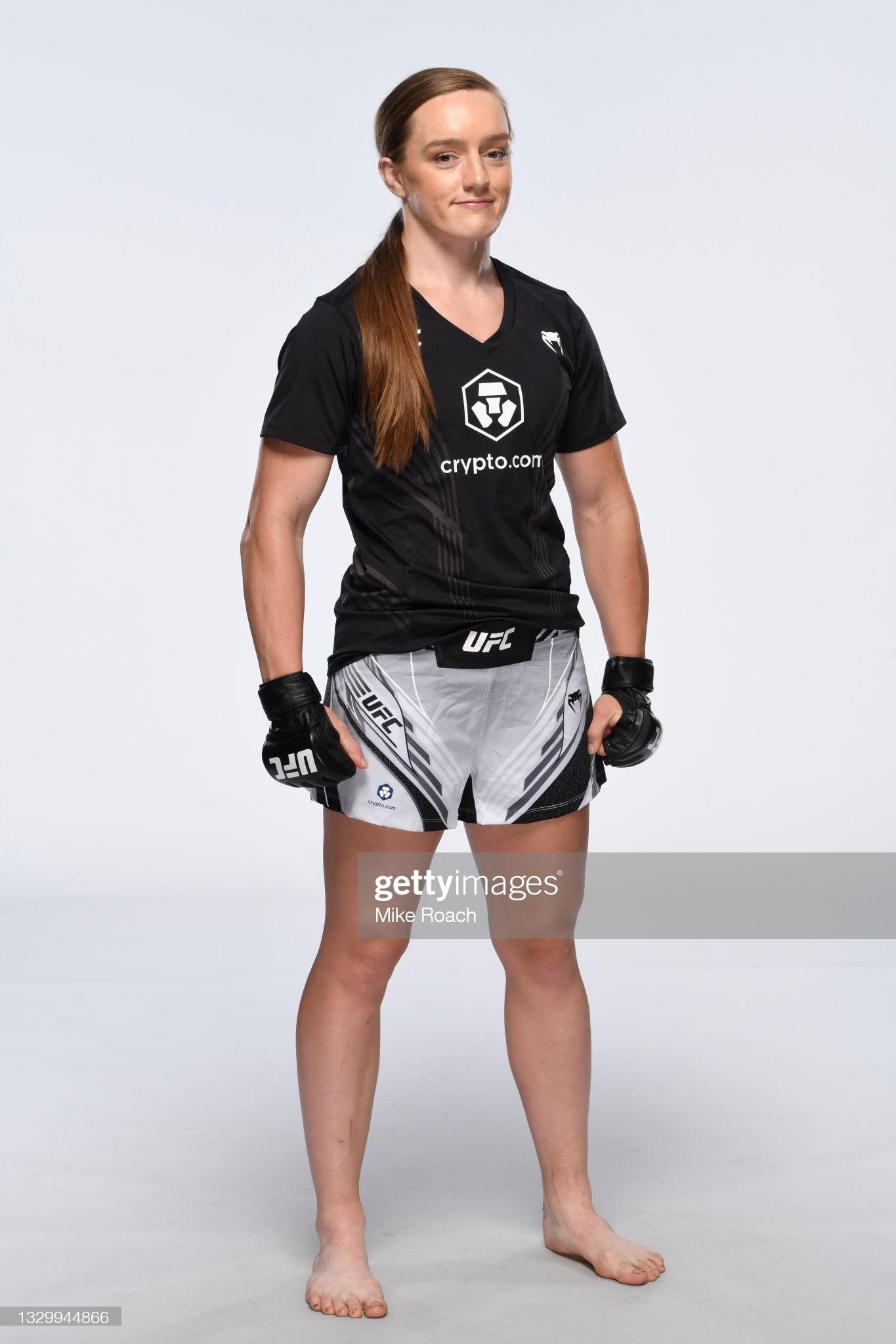 Aspen Ladd | Scrolller