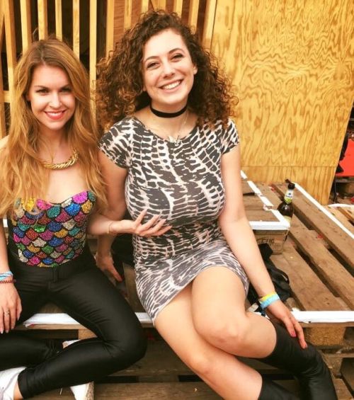 At least they are both cute. | Scrolller