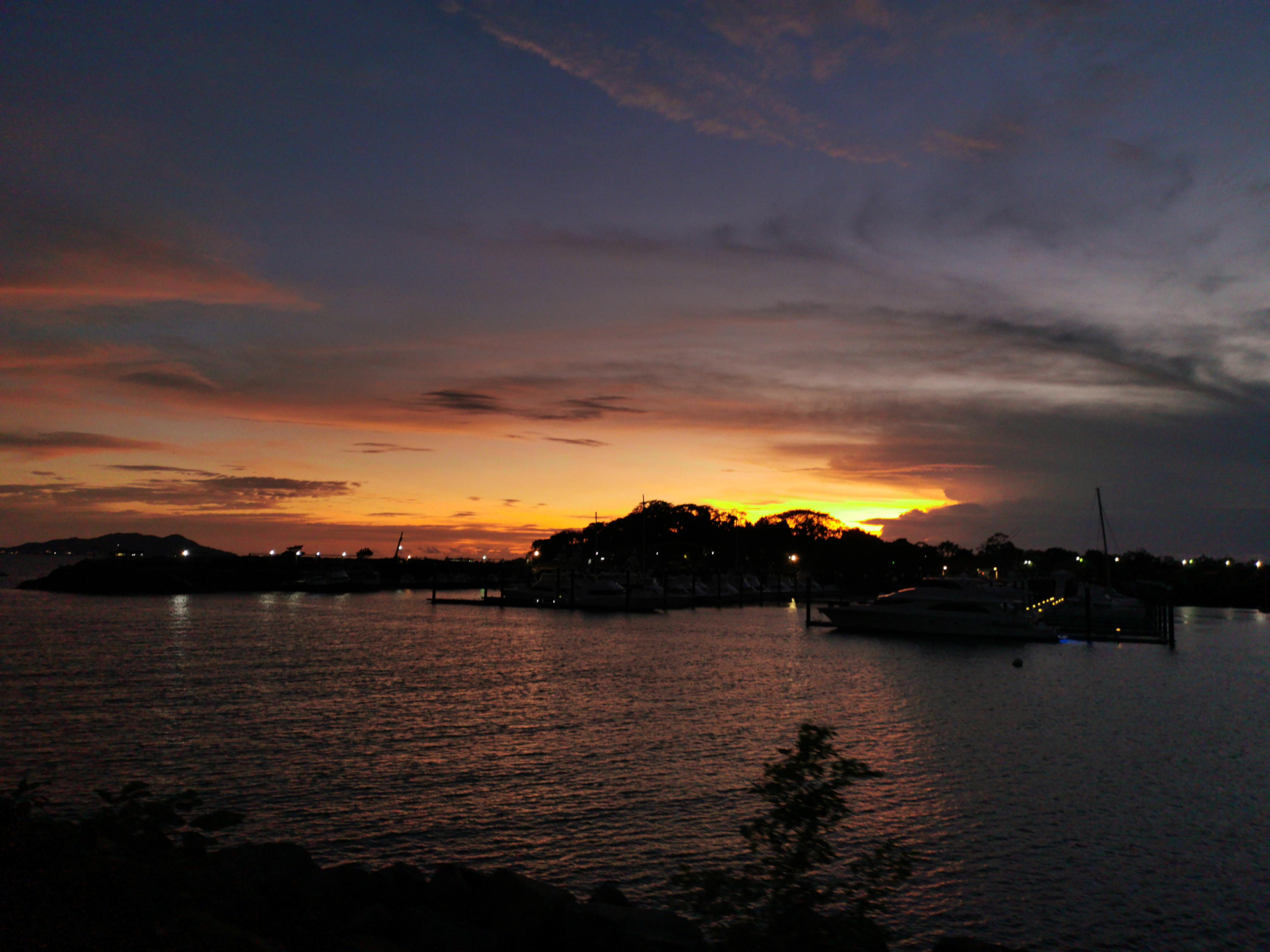 Atardecer en el Costway | Scrolller