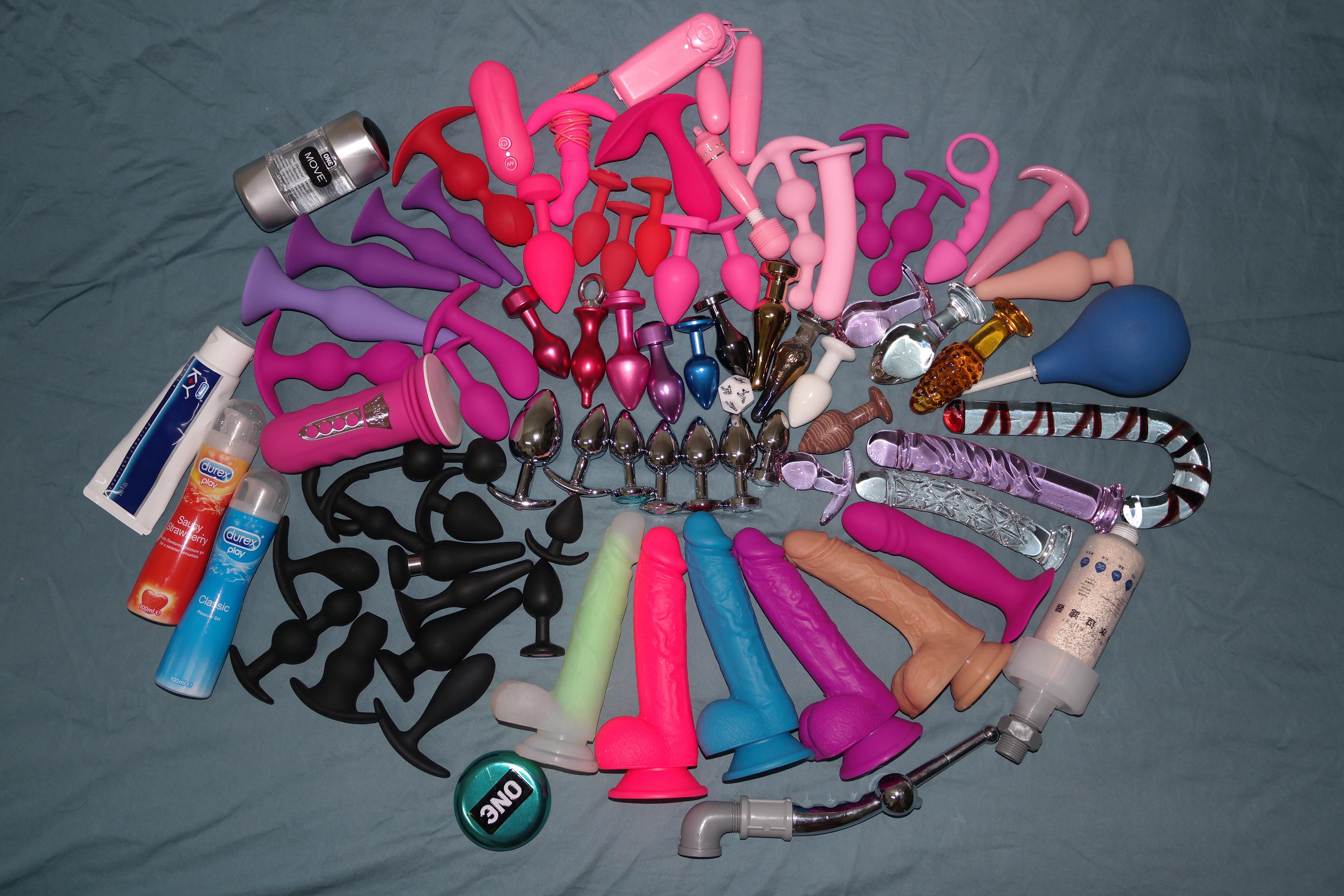 August 2020 Collection | Scrolller