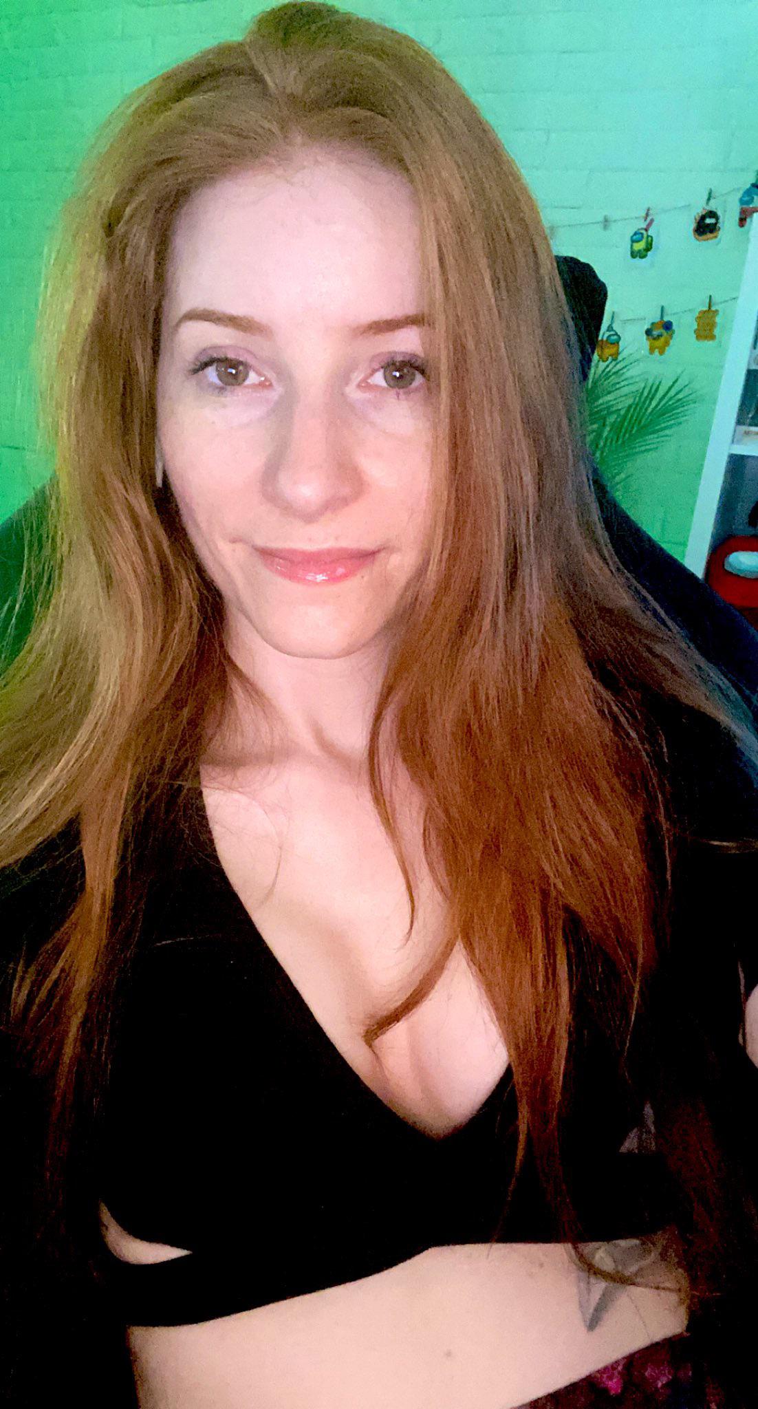 Avalynn Rose | Scrolller