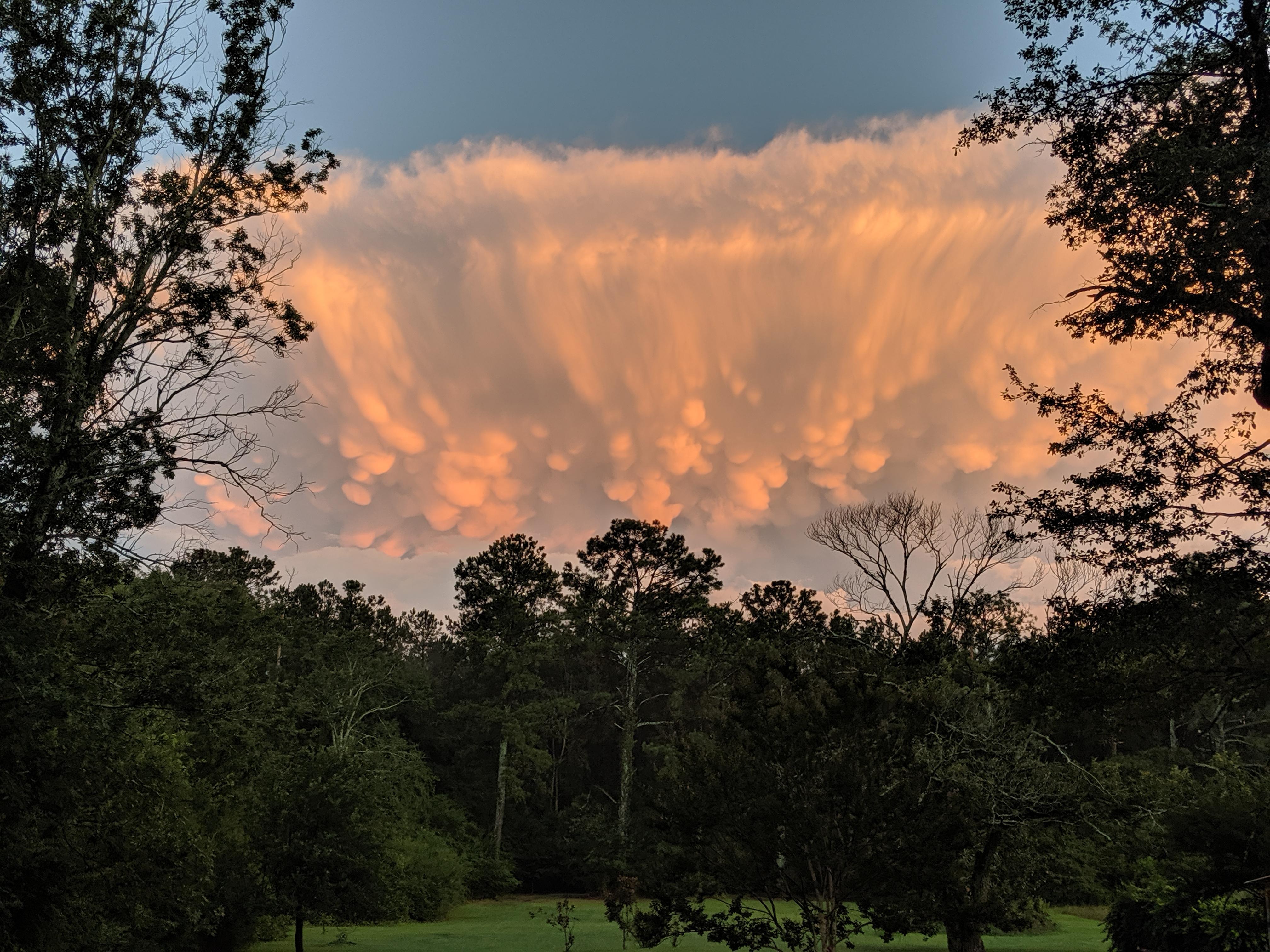 Awesome cloud formation after a storm | Scrolller