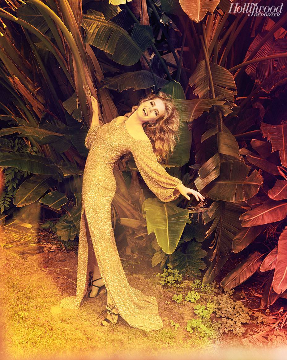 Awesome Pose | Scrolller