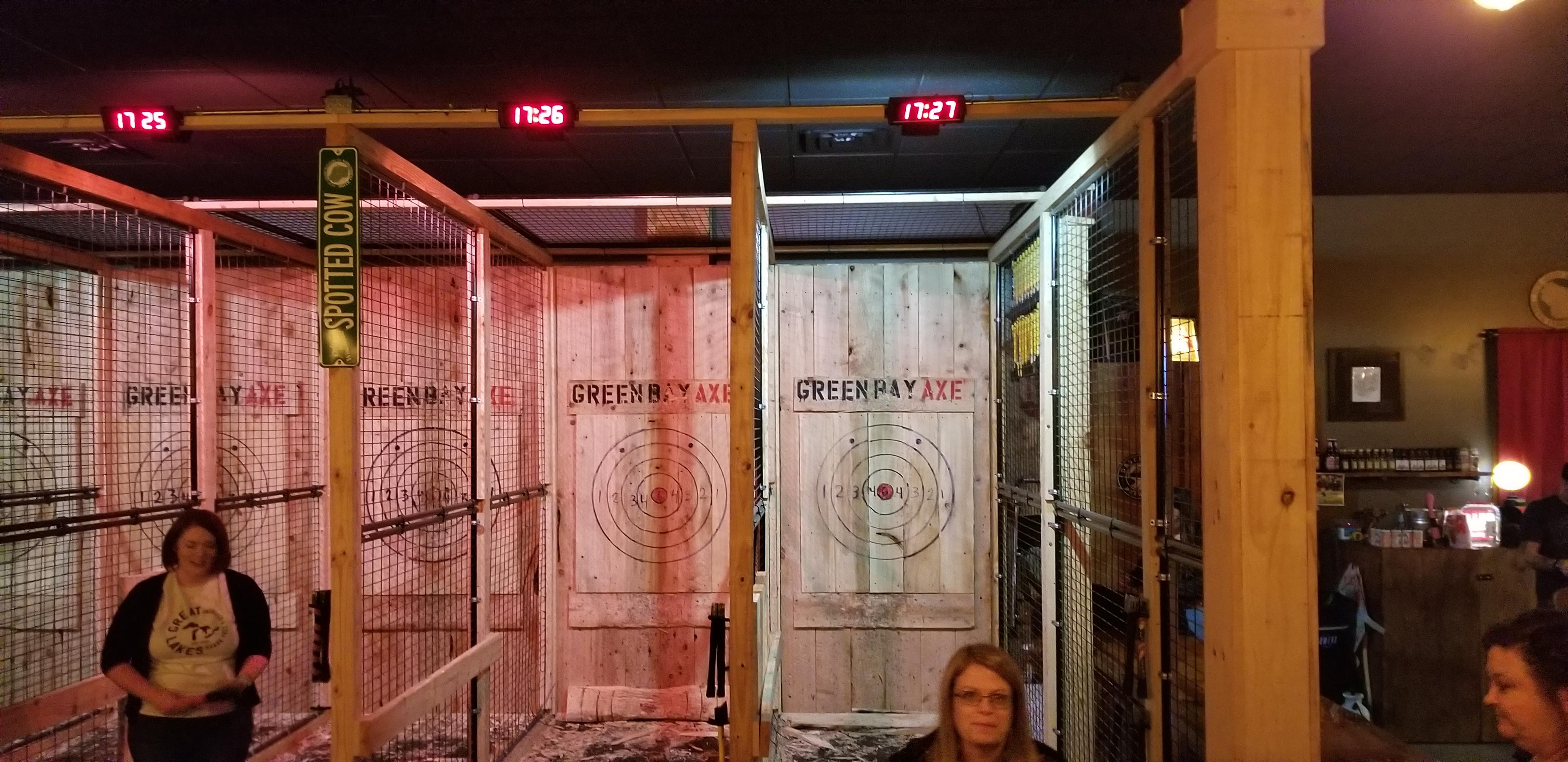 Axe Throwing in GreenBay! | Scrolller