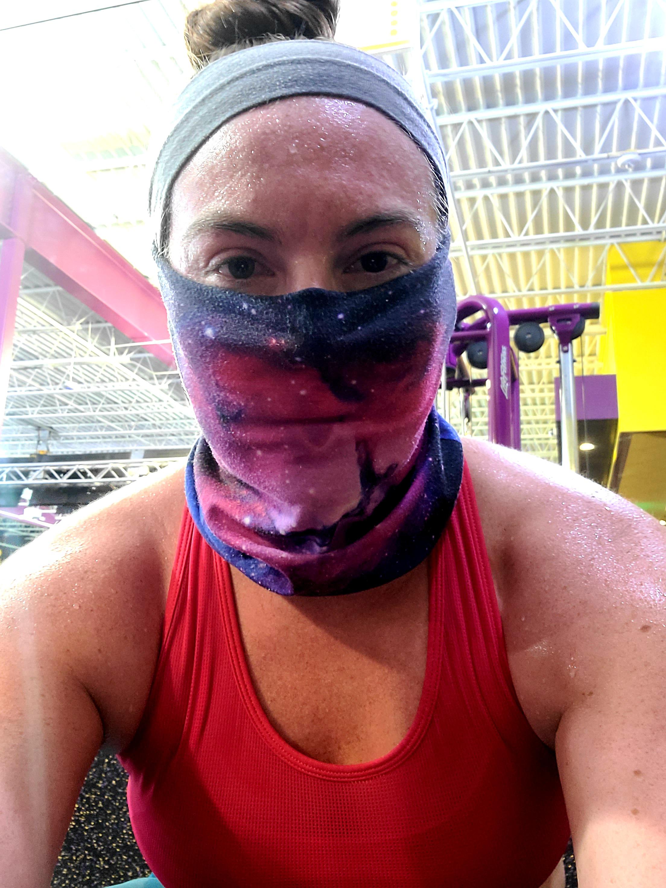 Back day had me dripping in sweat 🥵 | Scrolller