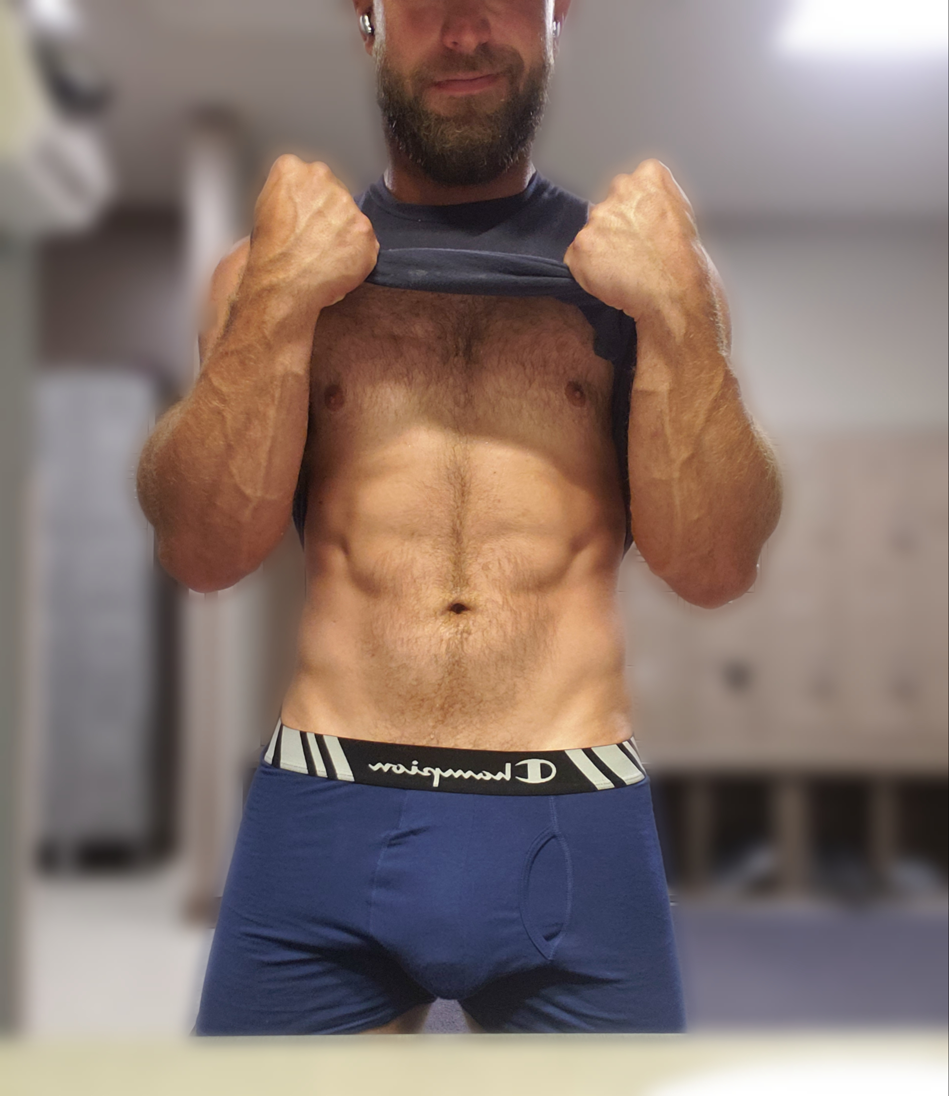 Back to the grind on this Monday morning | Scrolller