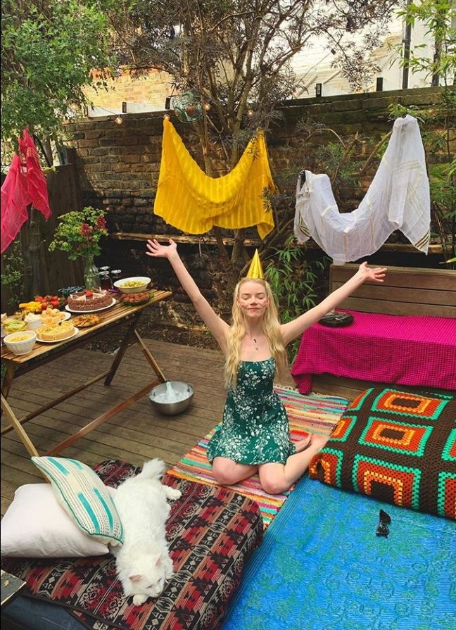 Backyard birthday party. | Scrolller