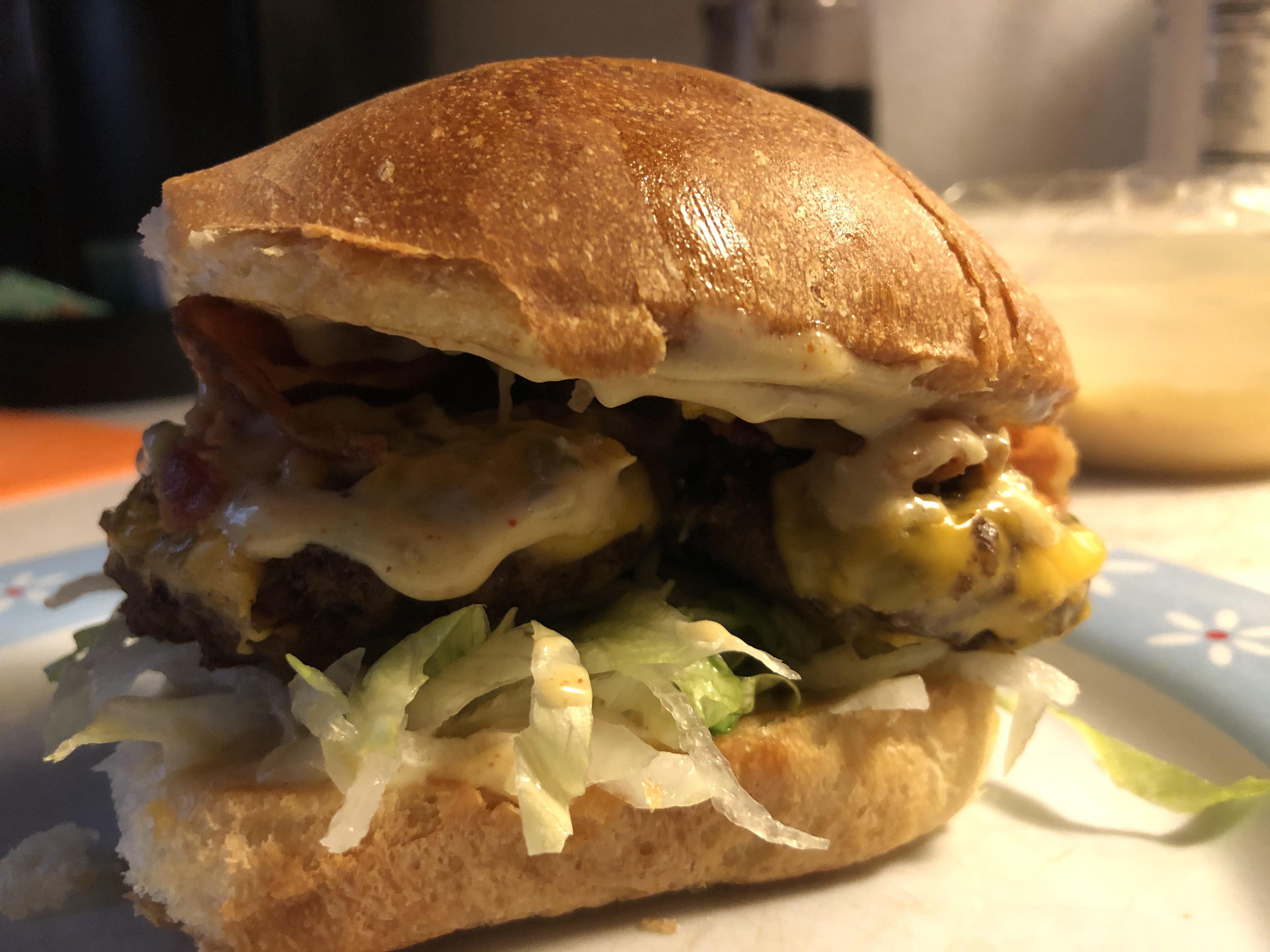 Bacon cheeseburger on texas rolls | Scrolller