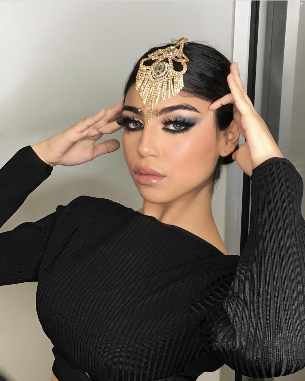 Baddie with a touch of traditional | Scrolller