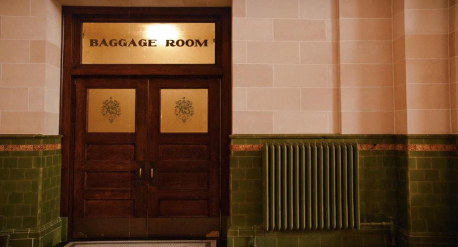 Baggage room | Scrolller