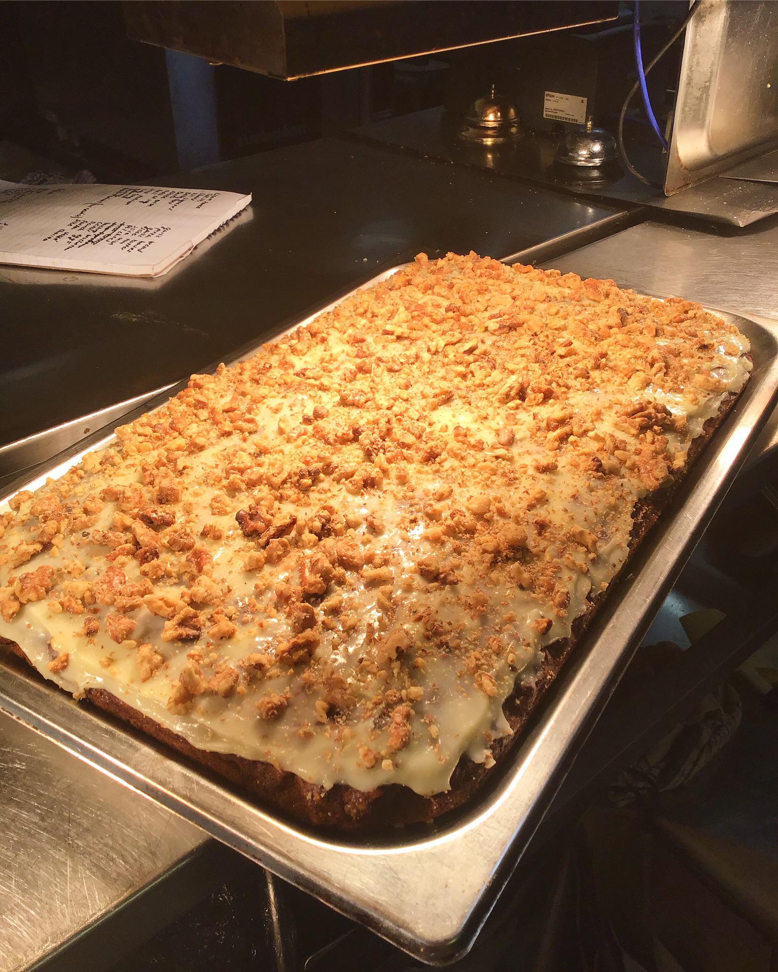 Baked a carrot cake for the first time bois 🥕 | Scrolller