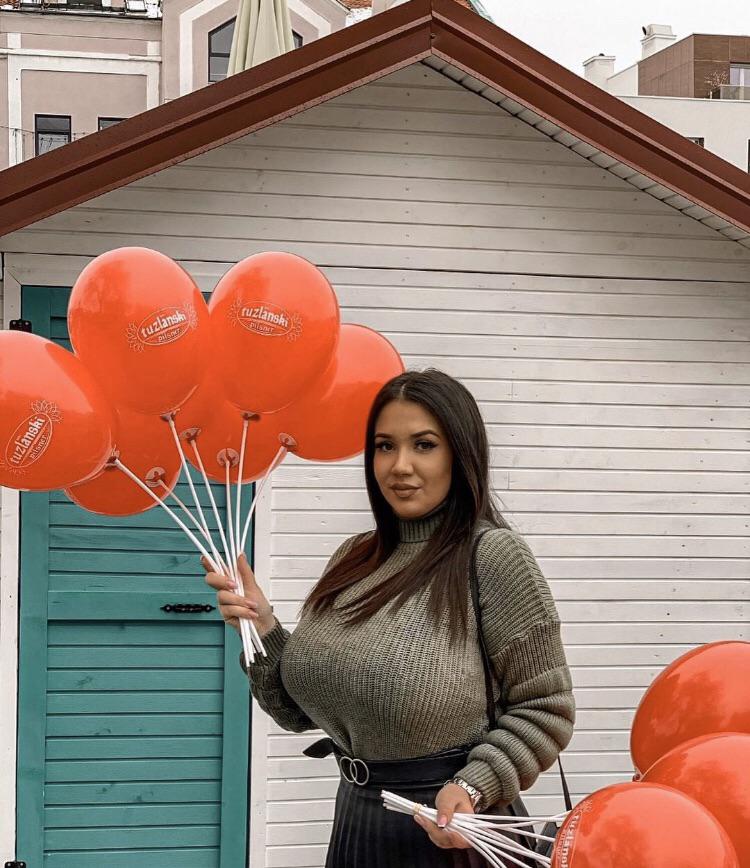 Balloons in stock | Scrolller