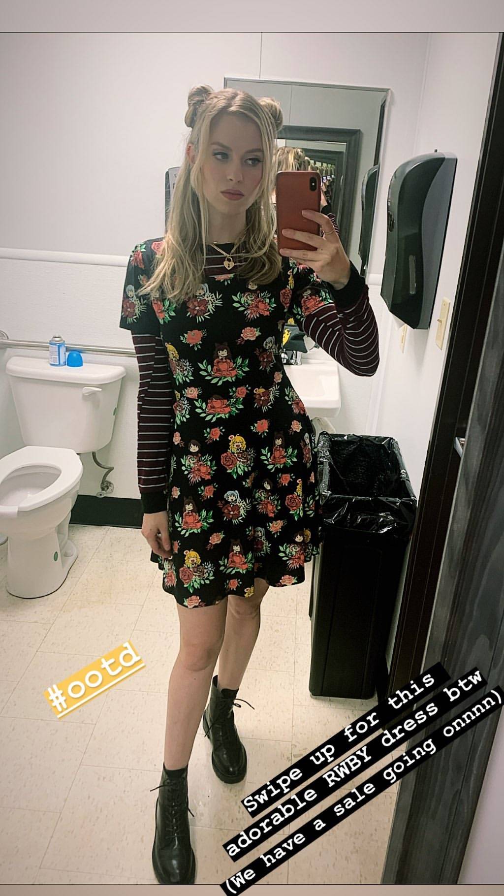 Barbara ootd | Scrolller