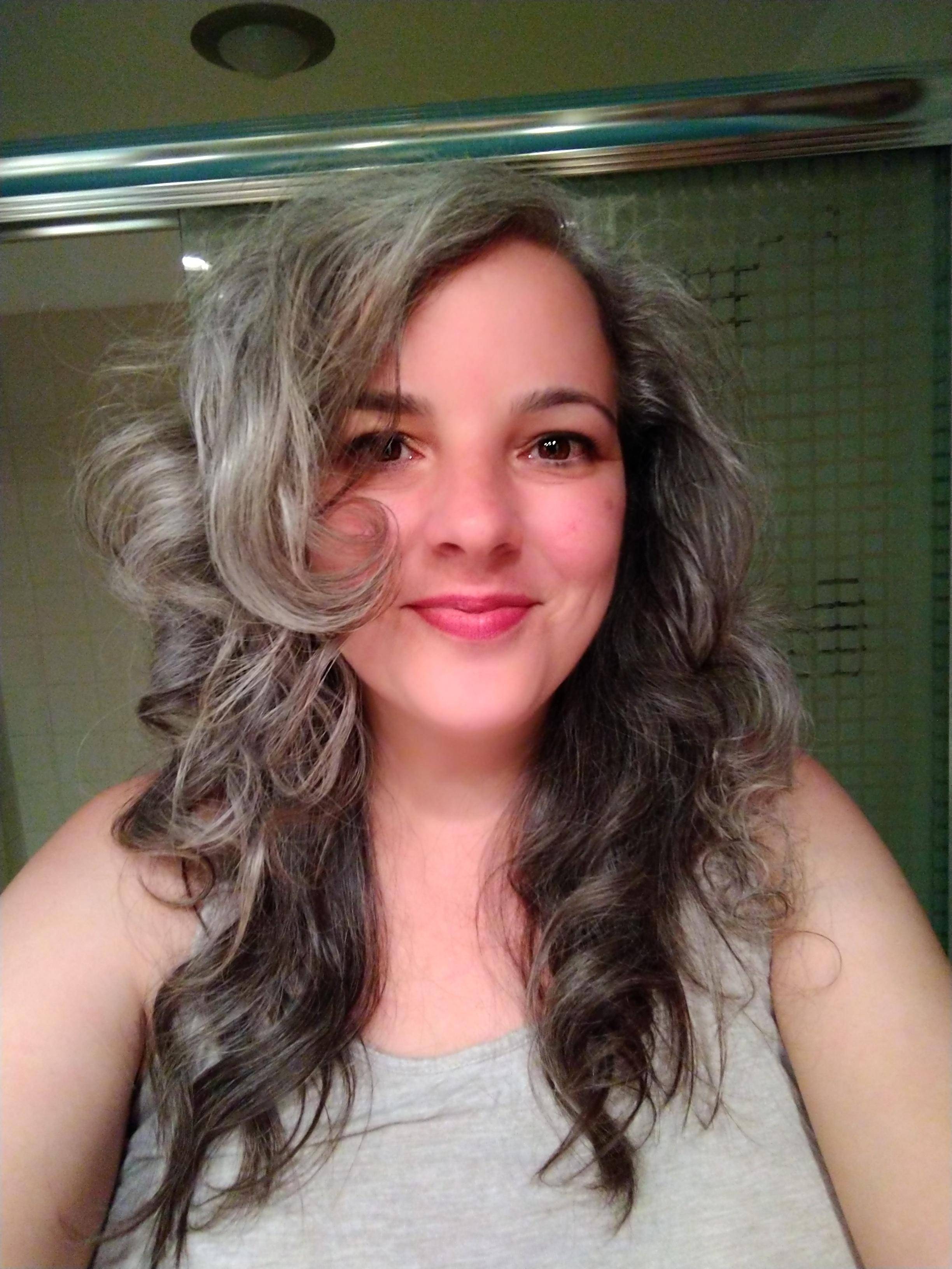 Bathroom selfie | Scrolller