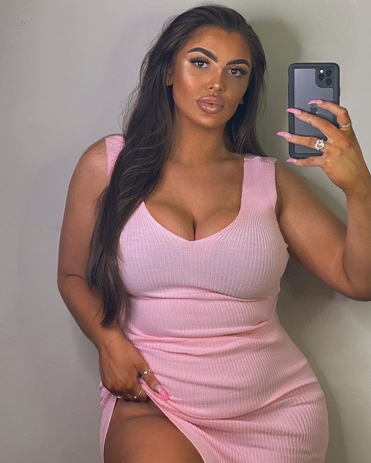 Bea Doyle | Scrolller