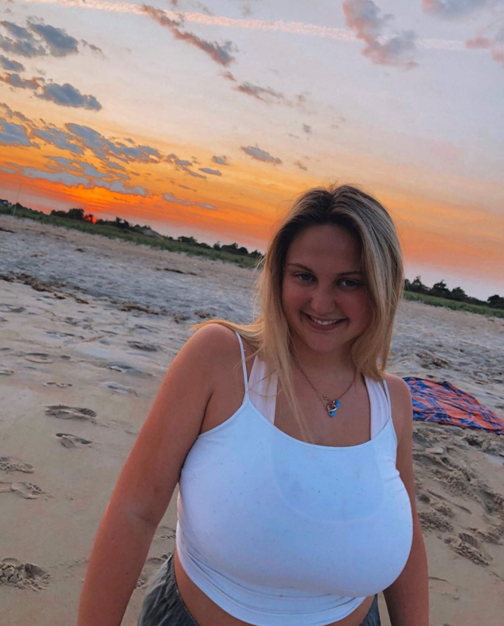 Discover more like 2busty2hide: Beach bombs and Related Content | Scrolller