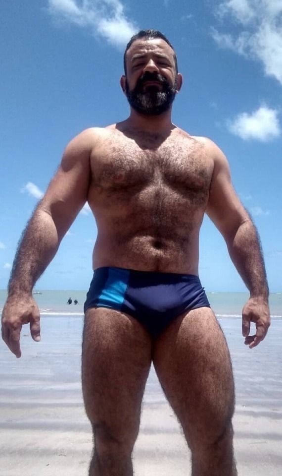 beach dad | Scrolller