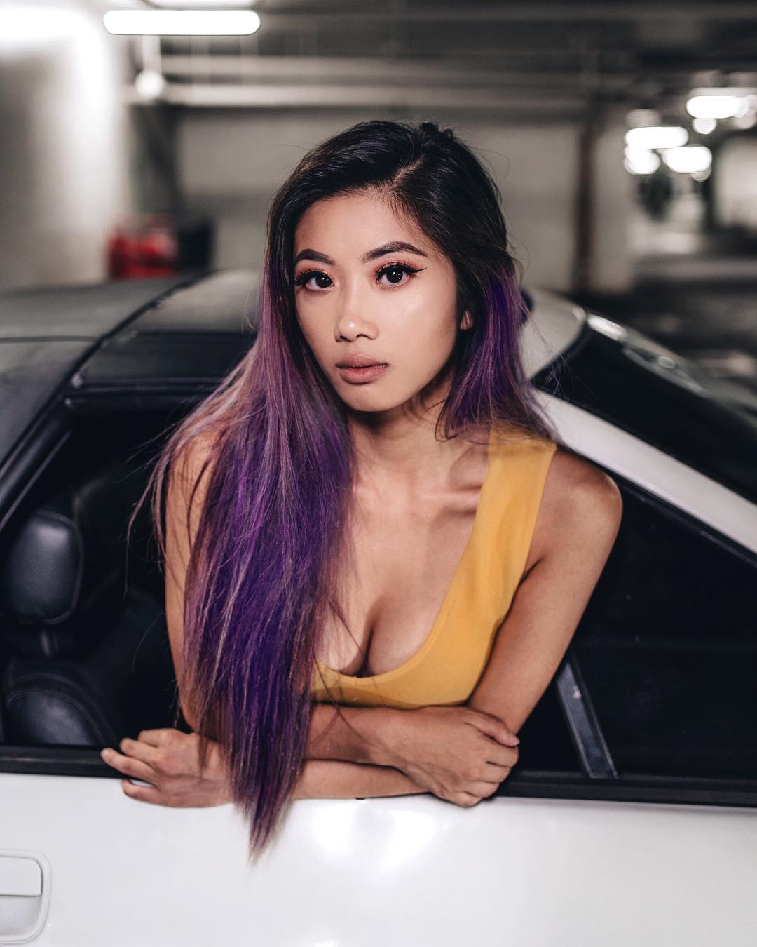 Beautiful ABG Cleavage | Scrolller