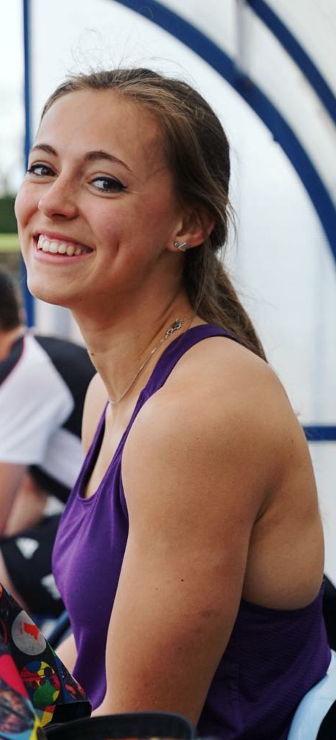 Beautiful, enchanting smile - Rani Rosius 🇧🇪 🏃 | Scrolller