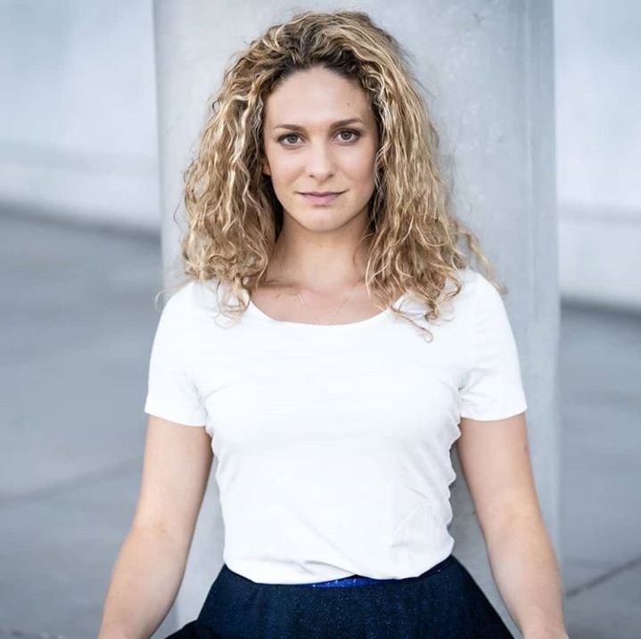 Beautiful German actress Léa Wegmann | Scrolller