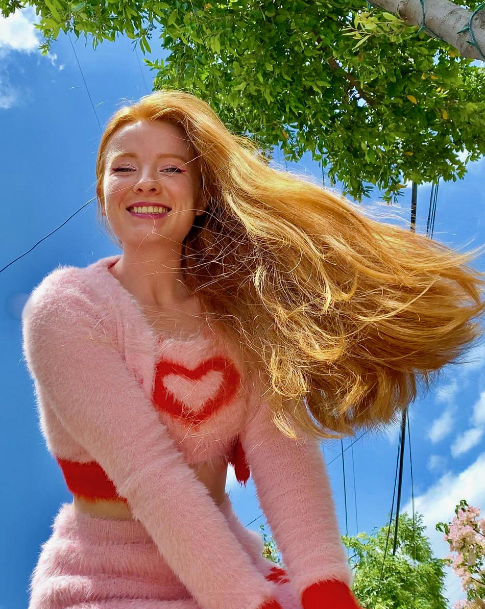 Beautiful Ginger | Scrolller