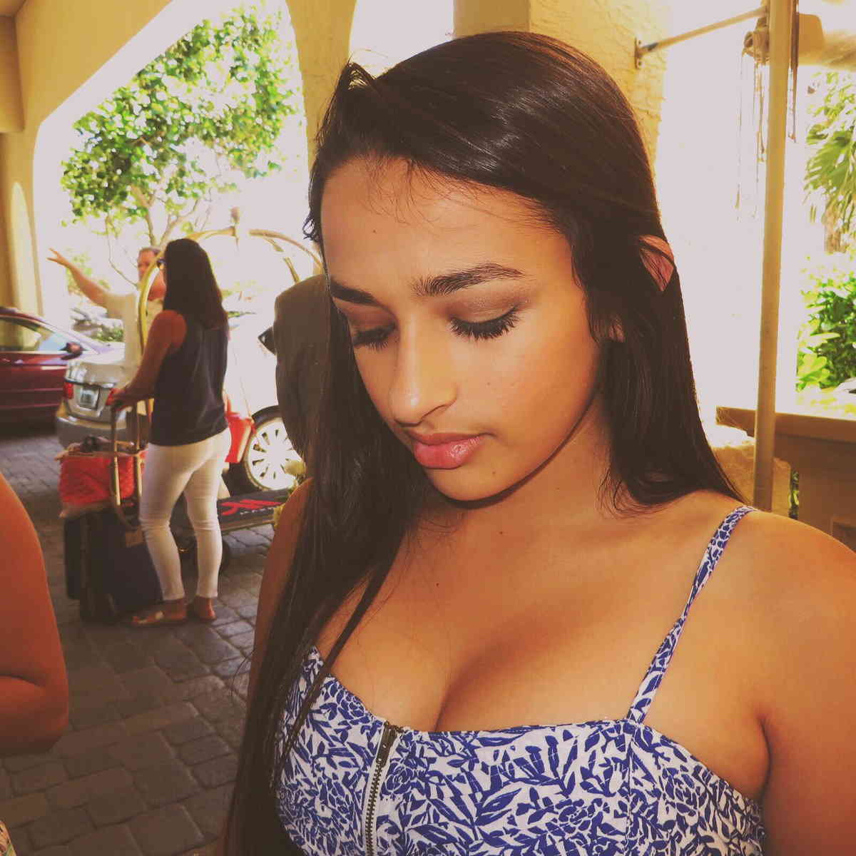 Beautiful Jazz Jennings | Scrolller