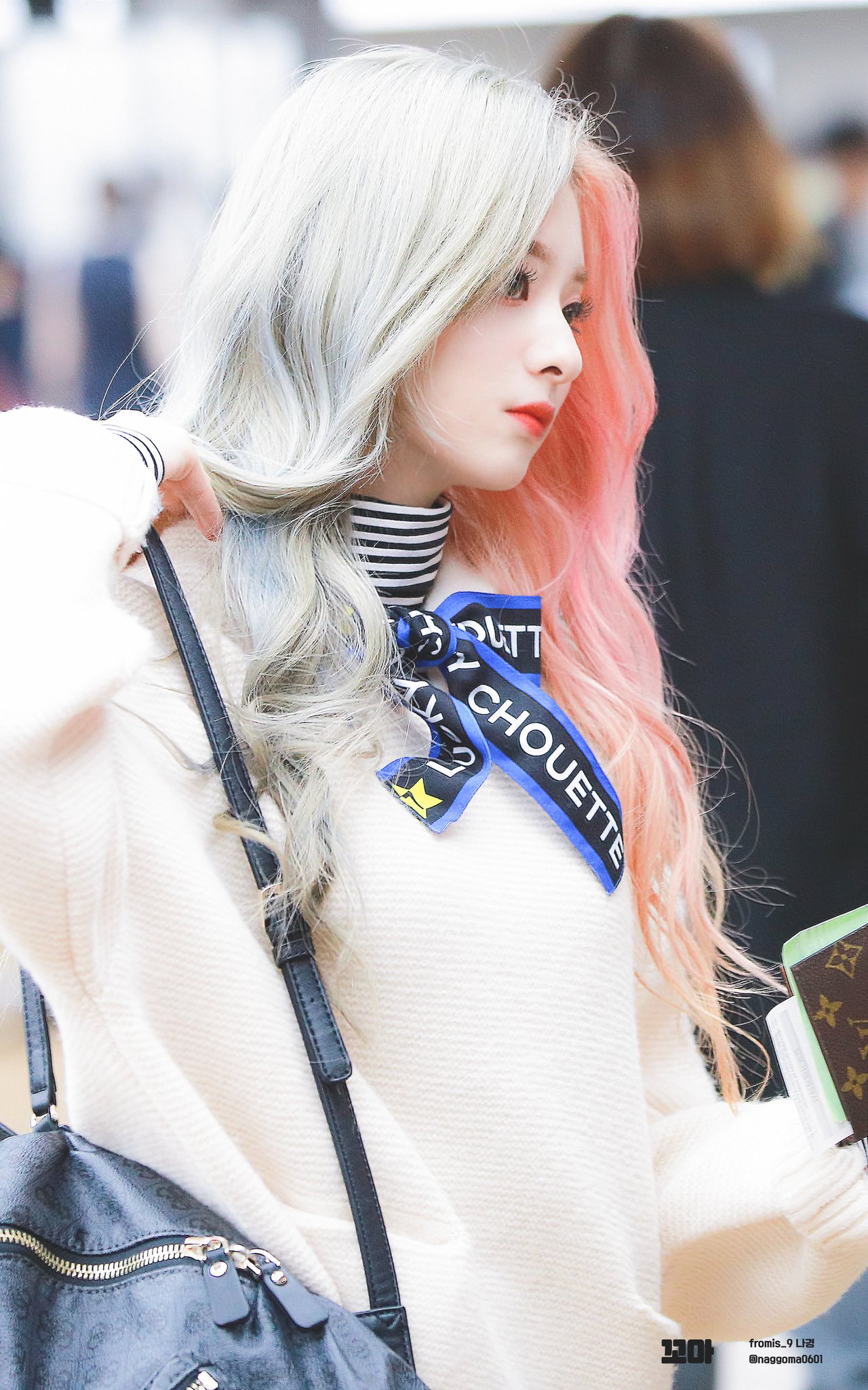 Airport Naky | Scrolller