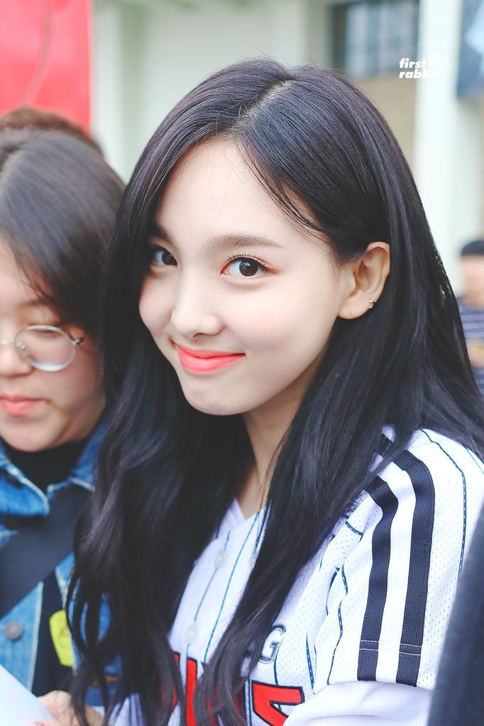 Beautiful Nayeon | Scrolller