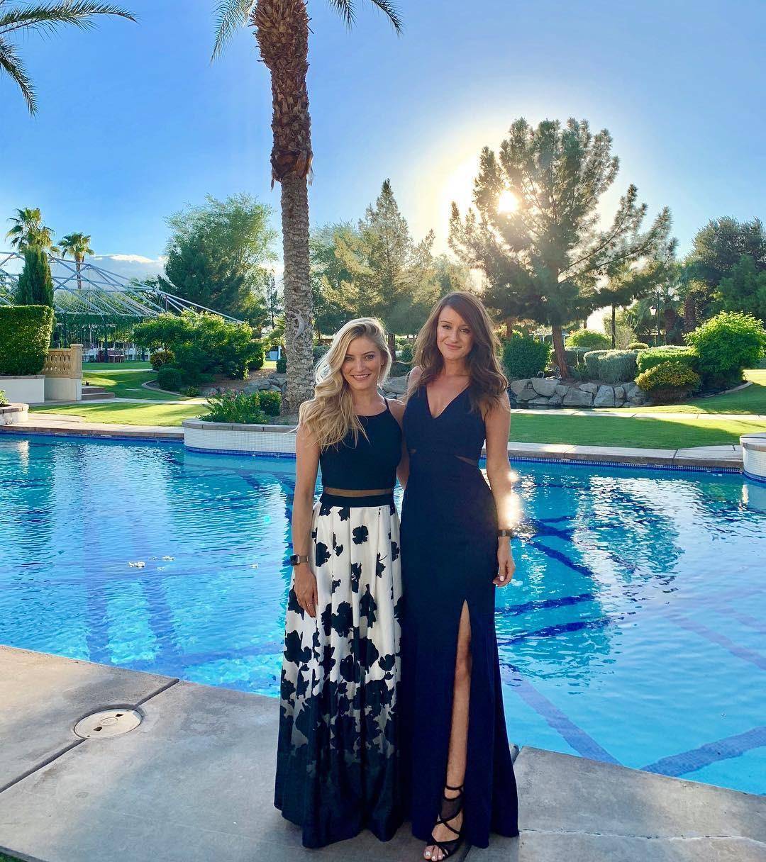 Beautiful sisters | Scrolller