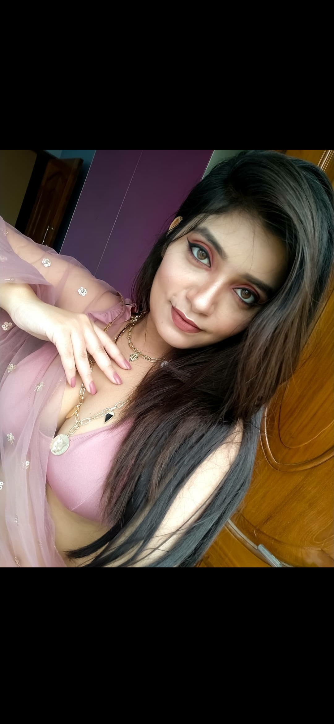 Beauty vlogger 🌚 [VIDEO] | Scrolller