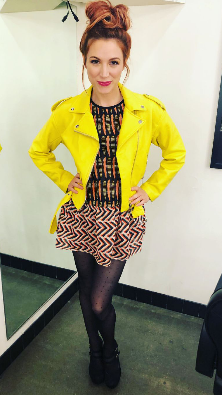 Becca Scott | Scrolller