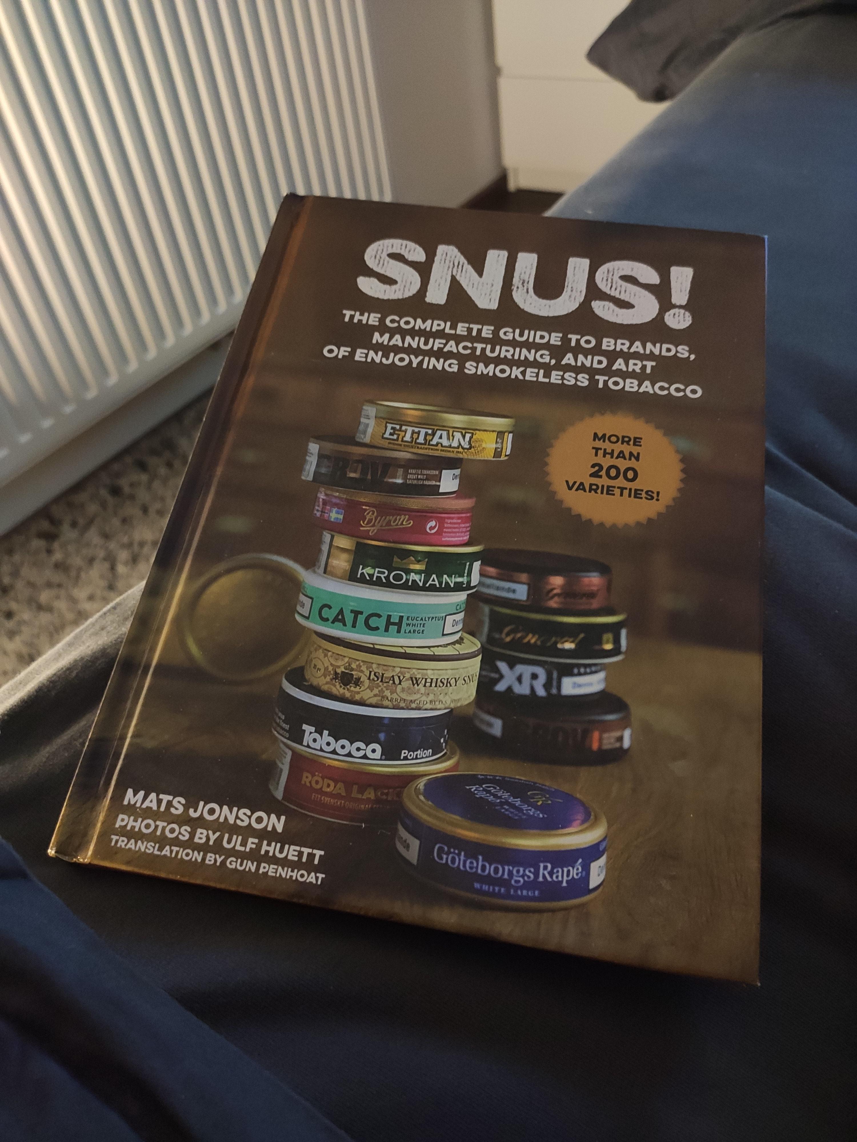 Bedtime reading :) | Scrolller