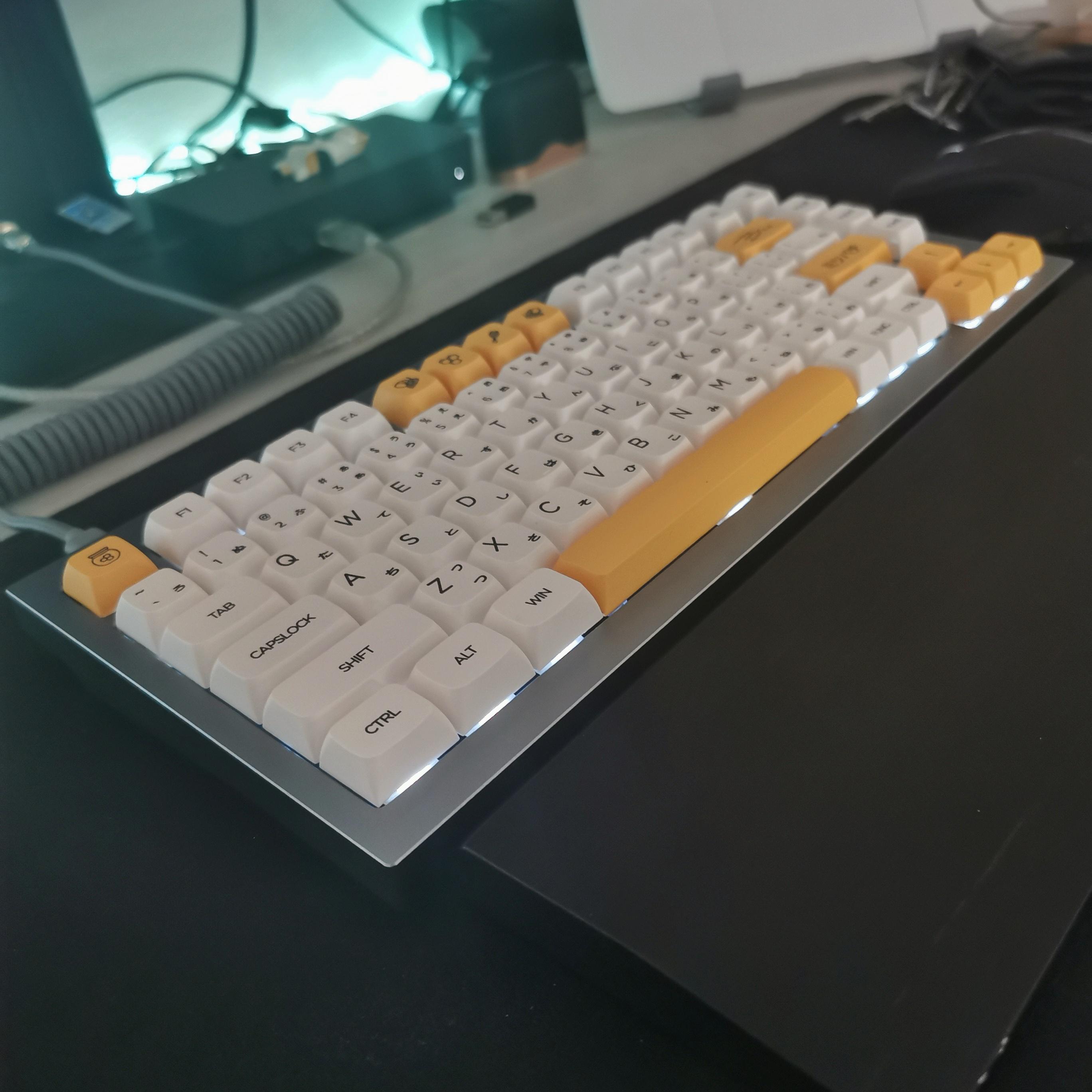 🐝 "BeeChron Q1" | Scrolller