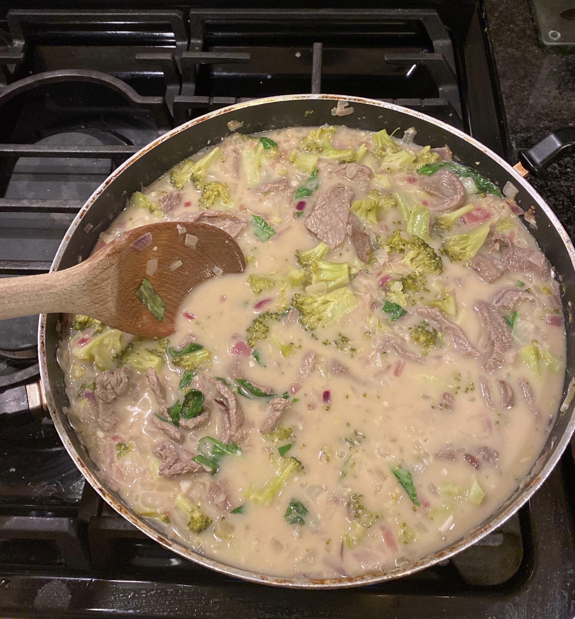 Beef and broccoli curry 😋 | Scrolller