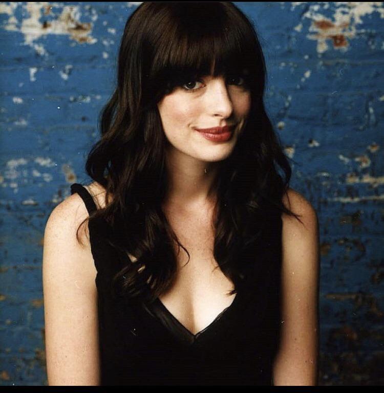 Been edging for hours help me explode for Anne Hathaway | Scrolller