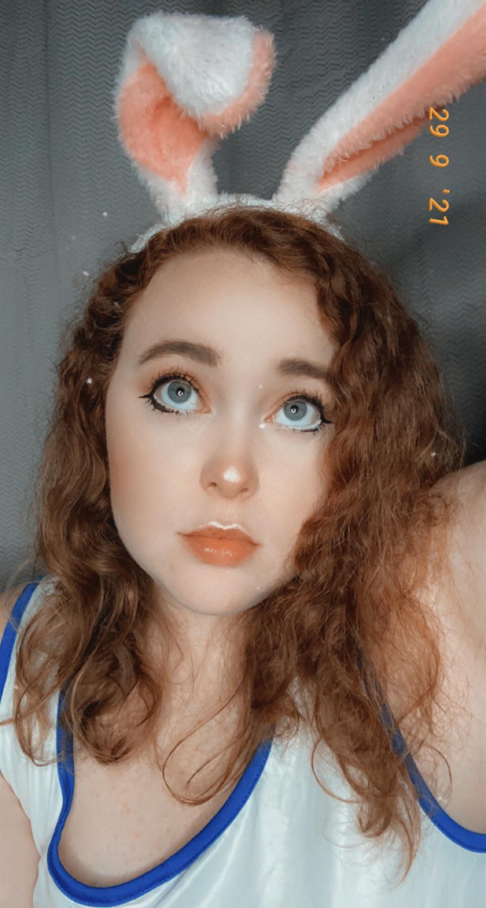 begging🐰🥵 | Scrolller