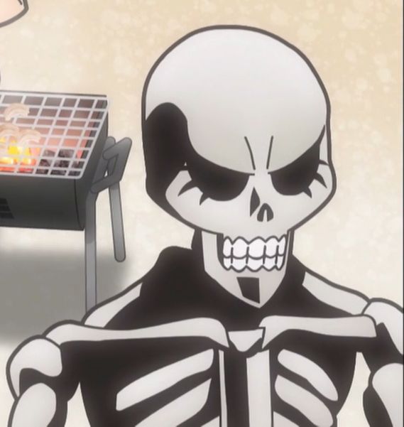 Behold his majesty. | Scrolller