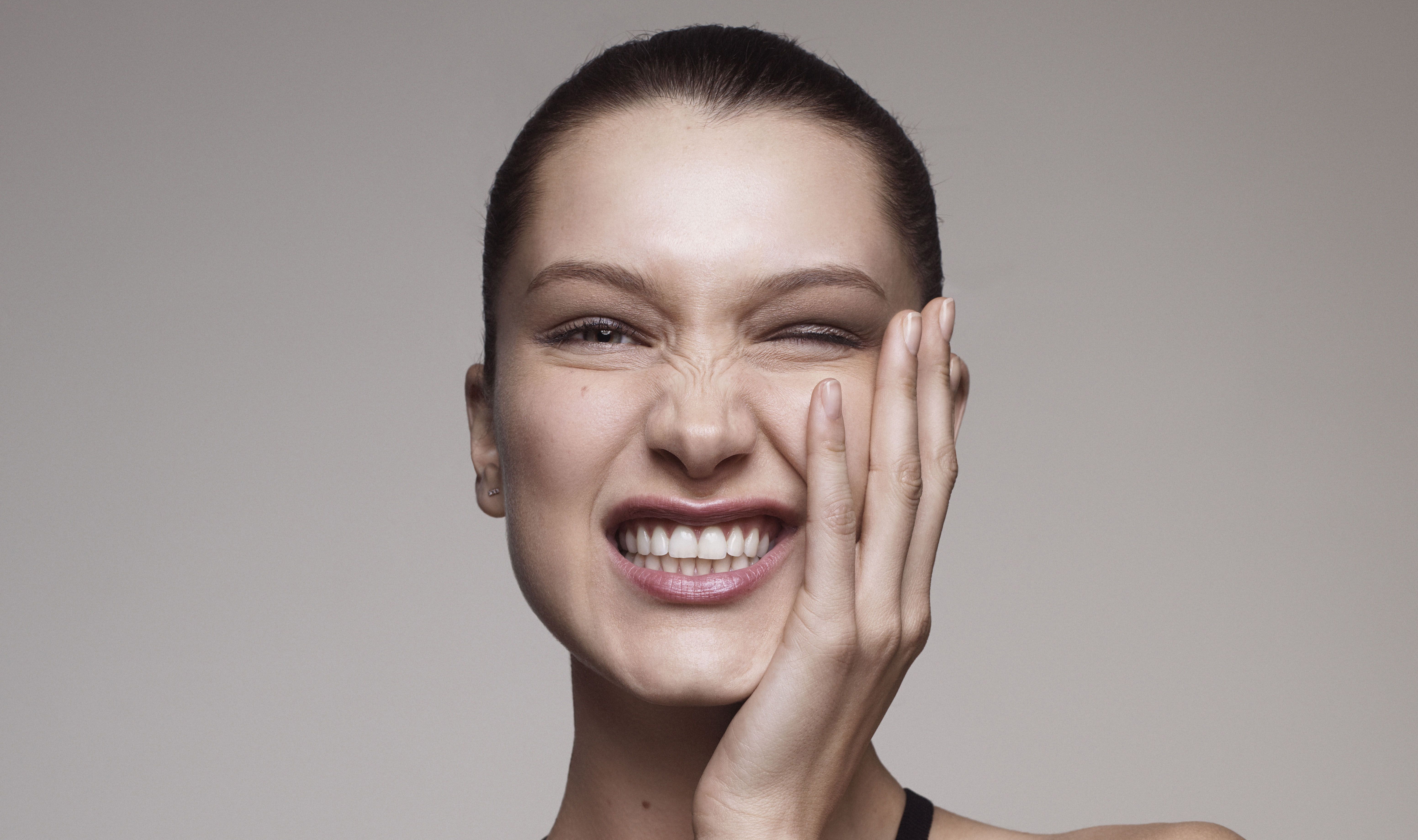 Bella Hadid [6208 x 3680] | Scrolller