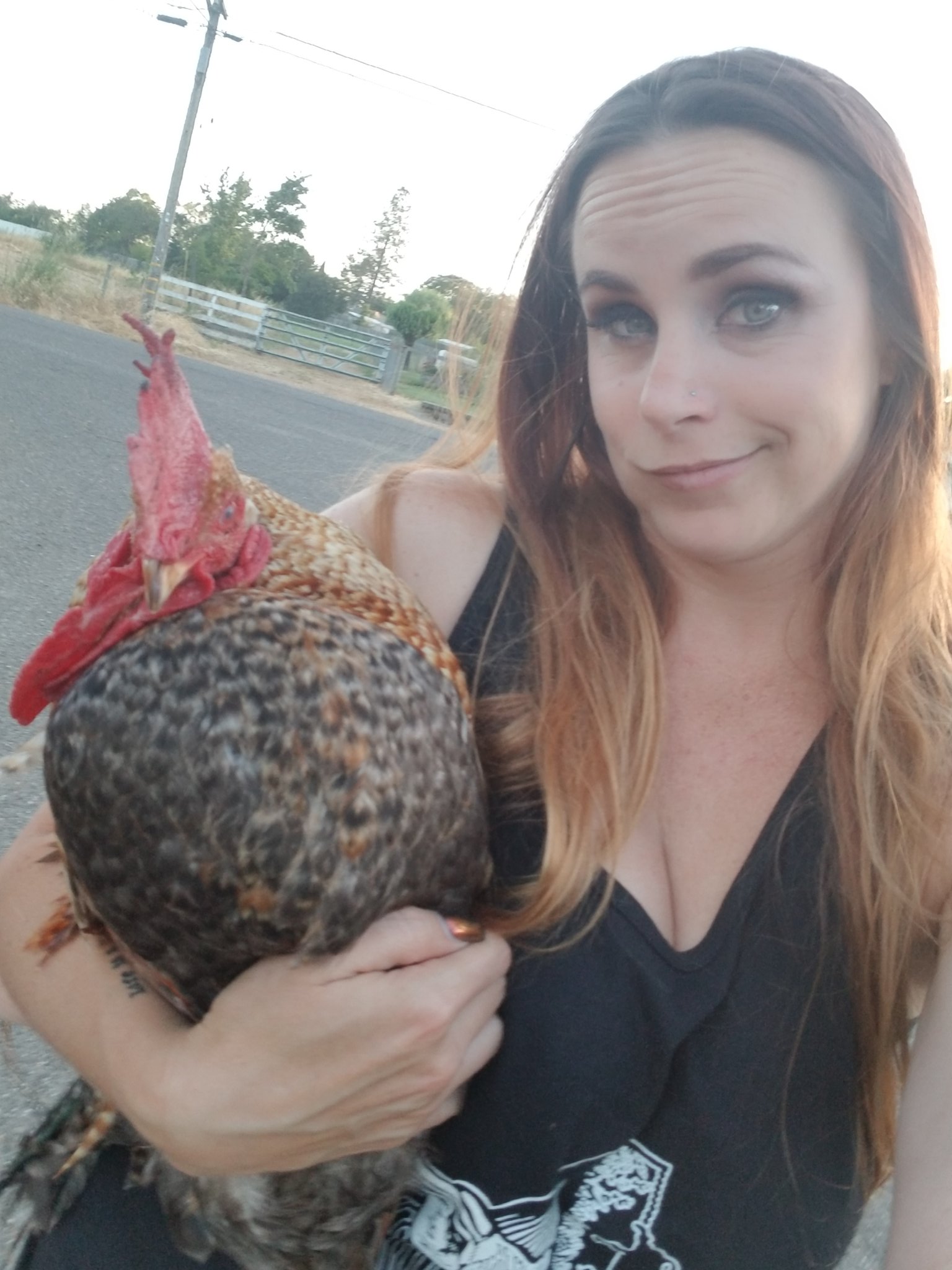 Bella holding a big black cock | Scrolller
